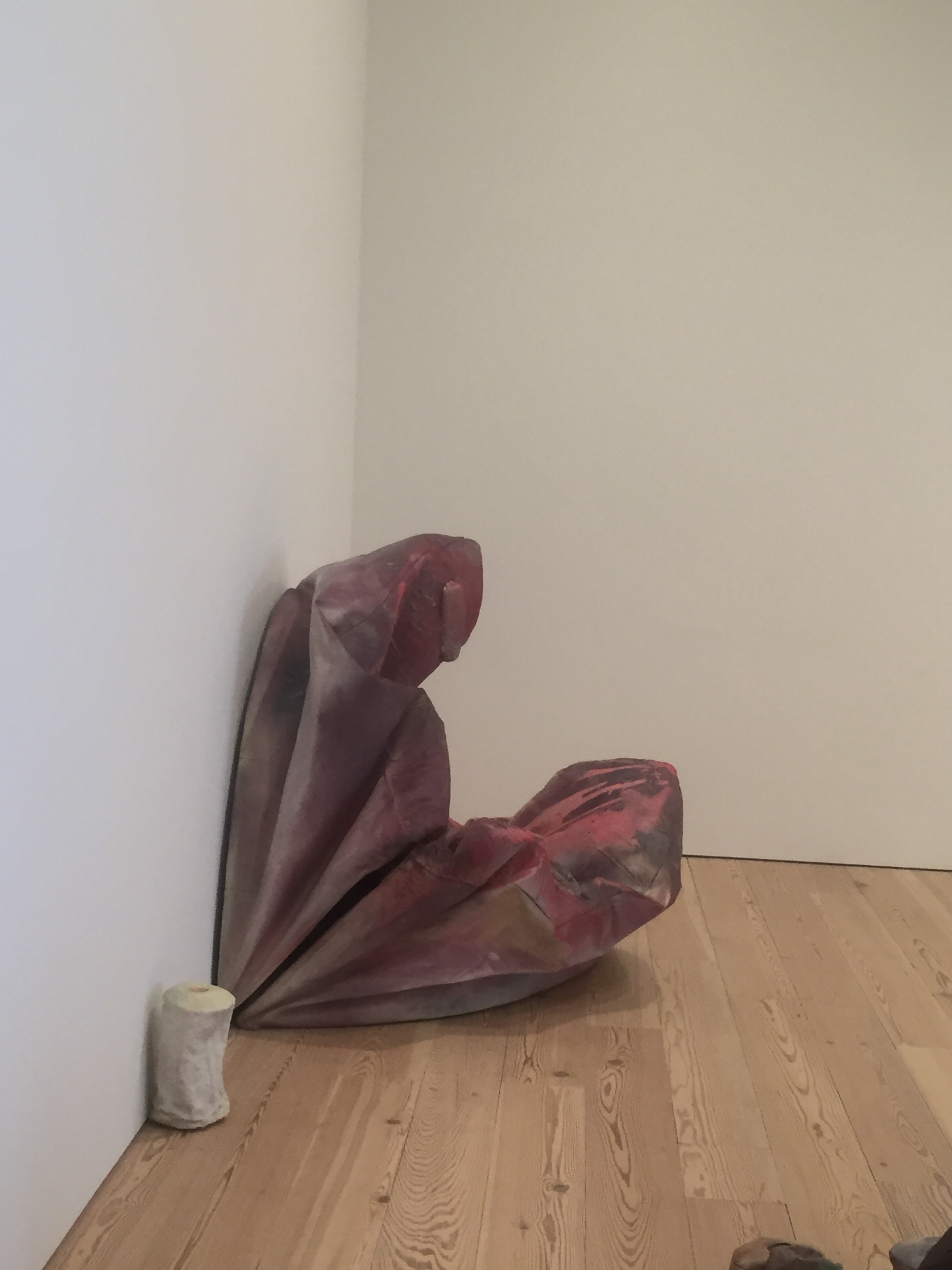 Artistfacts: Kaari Upson – Artistfacts