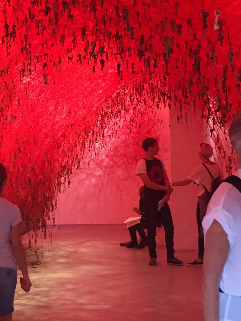 Artistfacts: Chiharu Shiota – Artistfacts